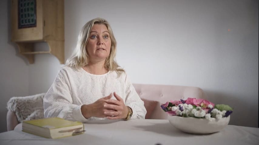 - Eg leitaði eftir svari… so møtti eg Jesusi - Trúboðin